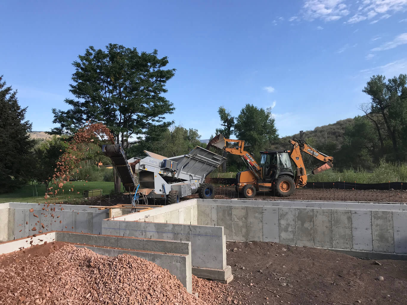 Bedrock Slinger Trucks | Ground Solutions