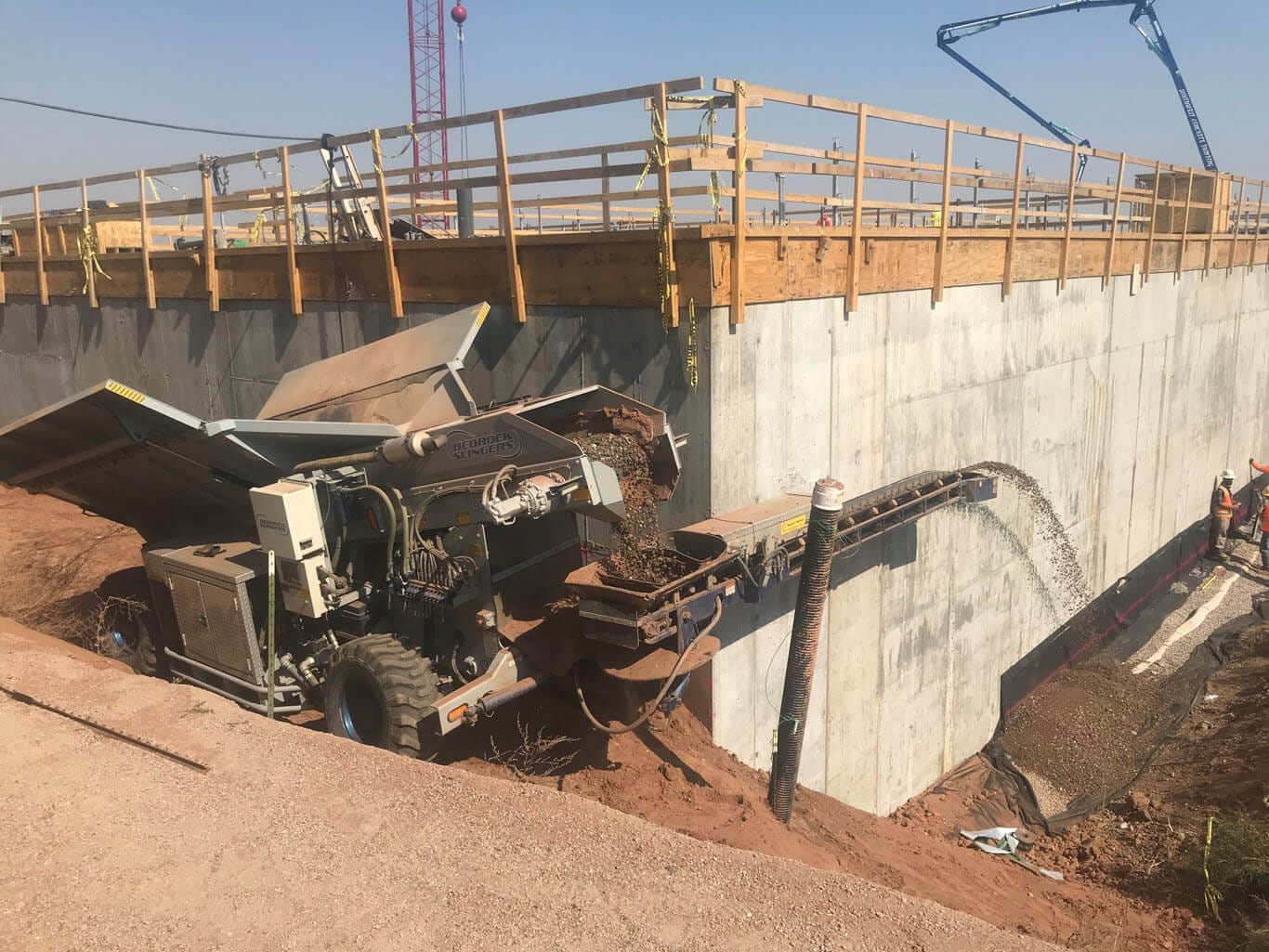 Bedrock Slinger Trucks | Ground Solutions