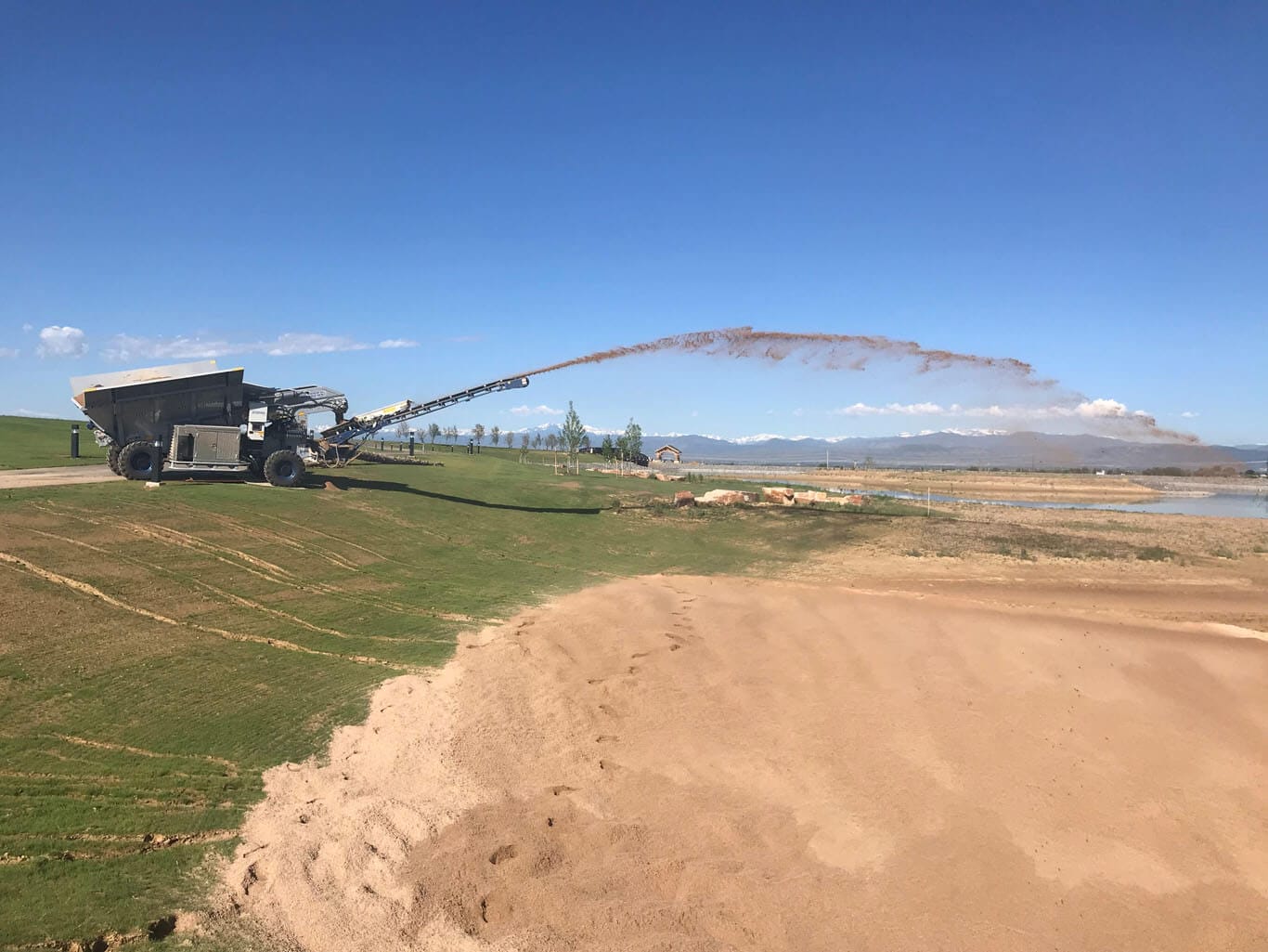 Bedrock Slinger Trucks | Ground Solutions