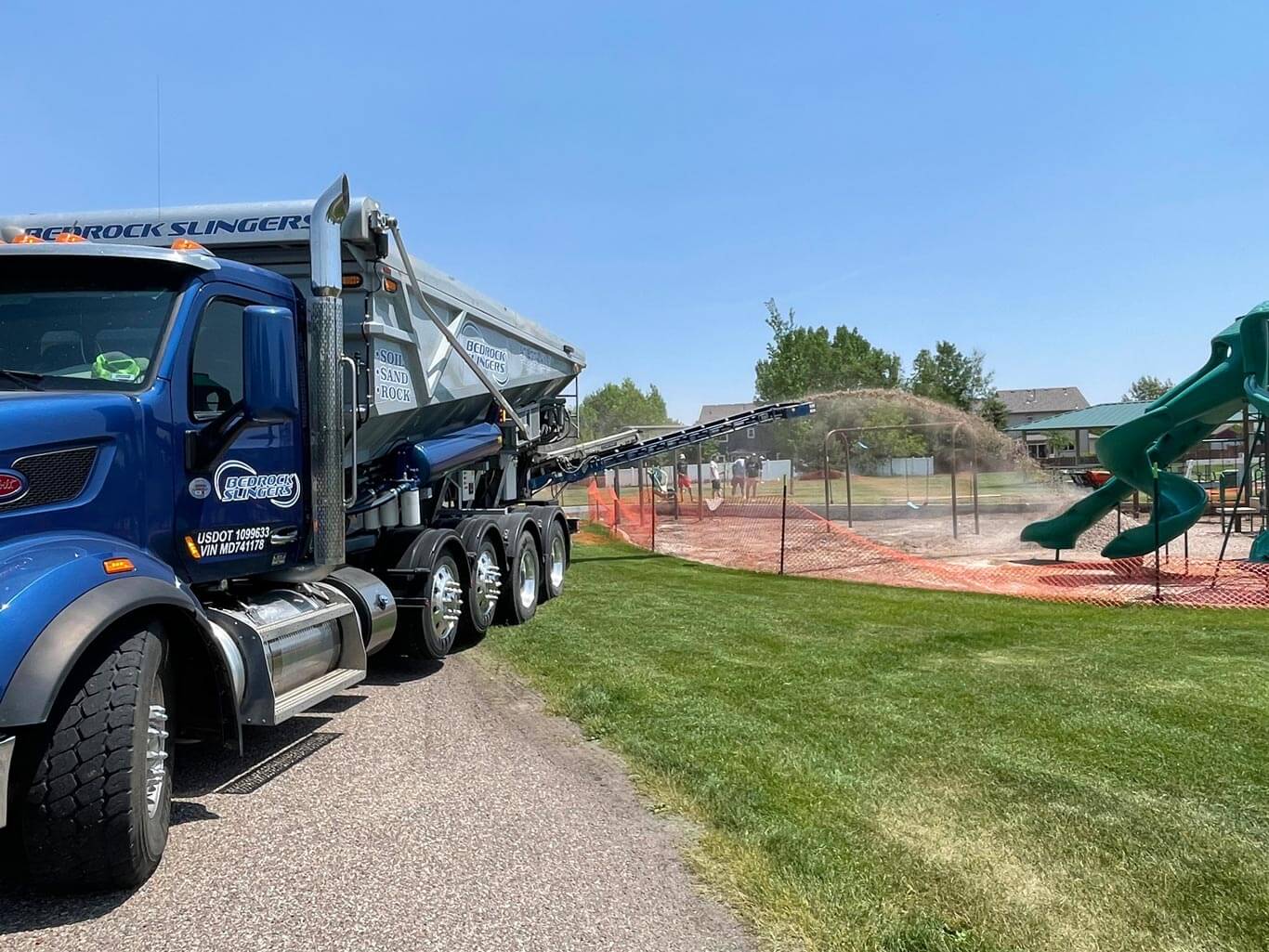 Bedrock Slinger Trucks | Ground Solutions